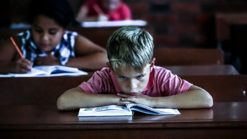 Early Signs Your Child Is Falling Behind (And What To Do About It) | Cluey